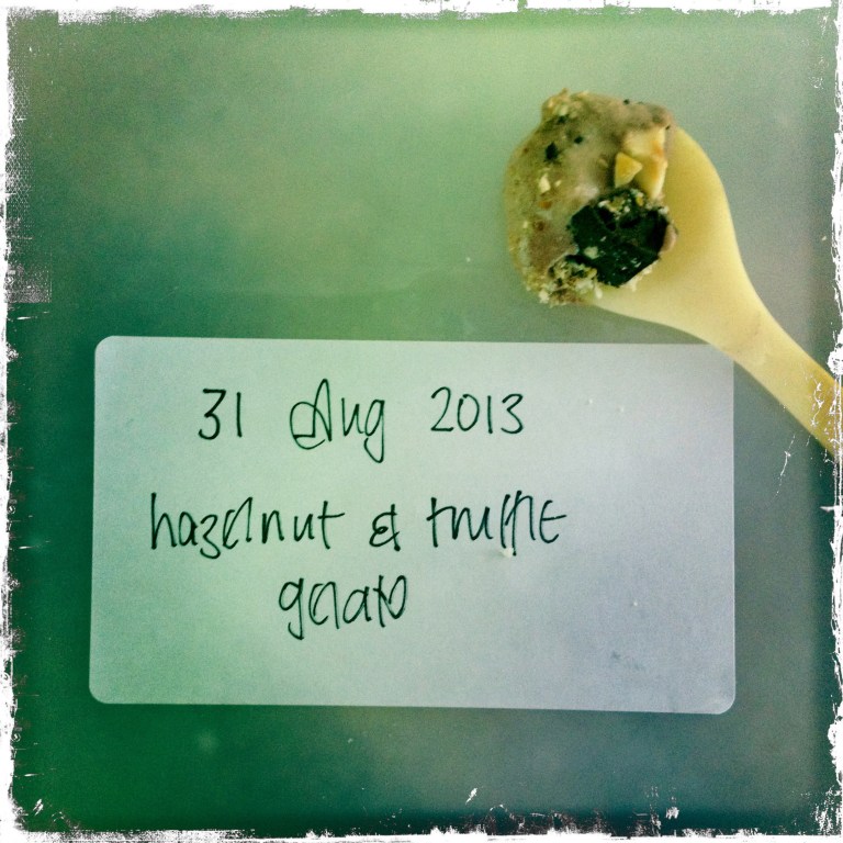 Hazelnut and truffle gelato (aka Ferrero Rocher ice cream) | Pane Amore ...